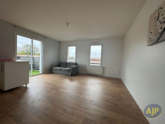 Appartement 2 pièces à louer à Boufféré