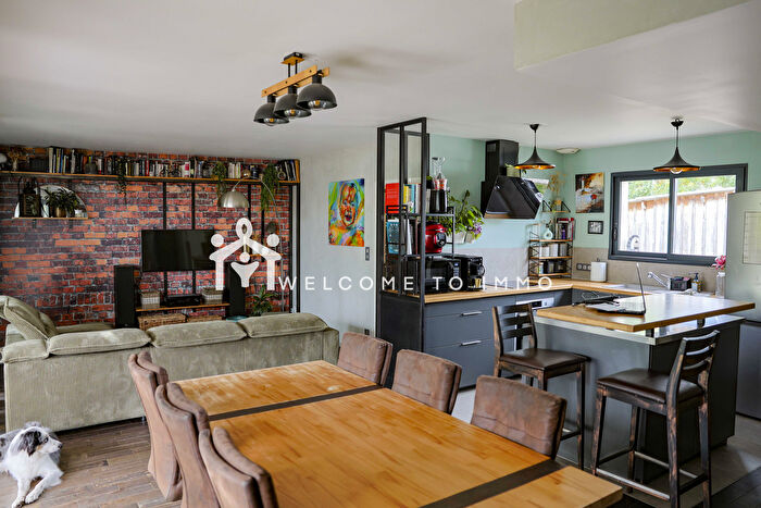 Maison à vendre - Vérines - 4 pièces - 3 chambres