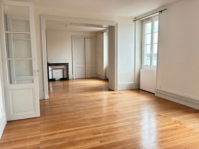 Mâcon, Herriot - Appartement 4 pièces à louer