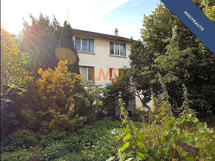 Maison 7 pièces à La Queue-en-Brie, à vendre