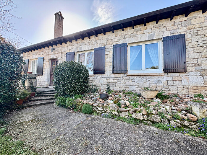 Maison à vendre - Pujols - 5 pièces - 4 chambres