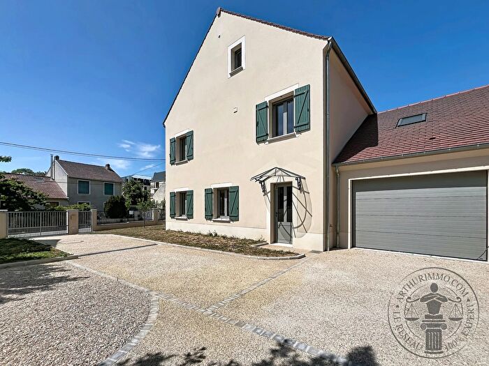 Maison 6 pièces à vendre à Dourdan