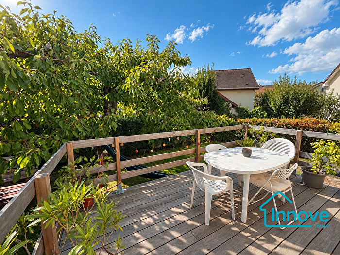 Les Clayes-sous-Bois - Maison 7 pièces à vendre