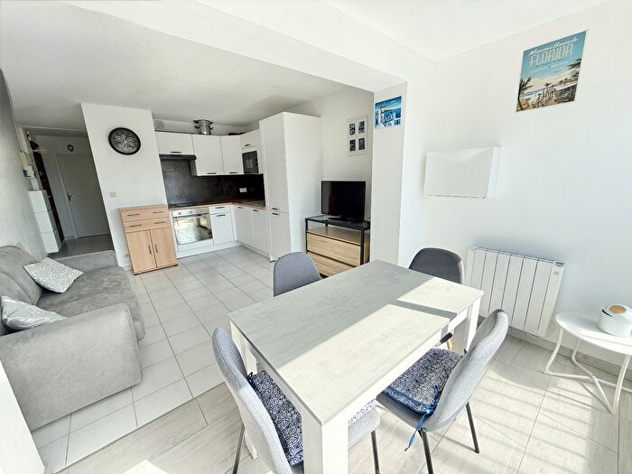Appartement à vendre - Marseillan, Marseillan Plage, Robinson, Paradou - 2 pièces - 1 chambre