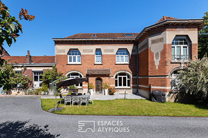 Lambersart, Briqueterie, Verghelles, Châteaux, Cité familliale : Maison 7 pièces à vendre