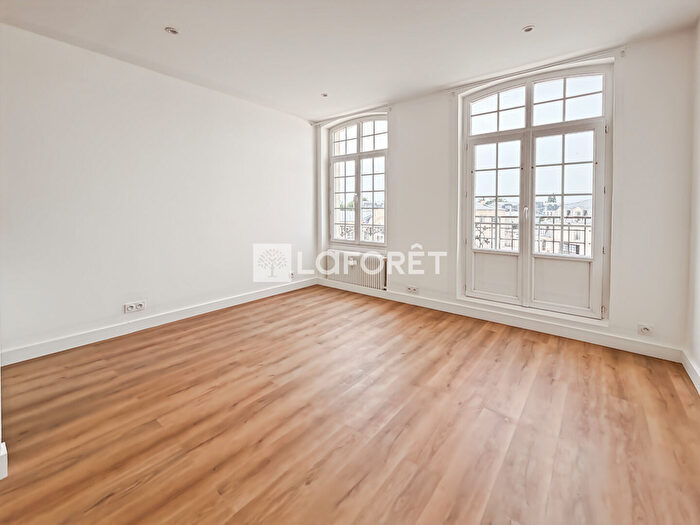 Appartement 1 pièce à Chantilly, à louer