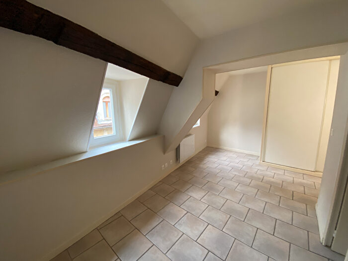 Appartement 1 pièce à Dijon, Centre-ville, à louer