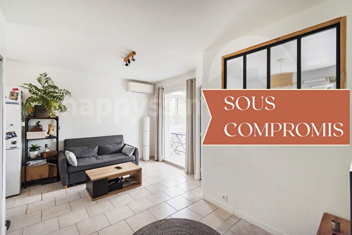 Appartement à vendre - La Londe-les-Maures, Centre-ville - 2 pièces - 1 chambre