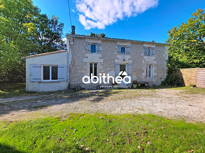 Maison à vendre - Barzan - 12 pièces - 6 chambres