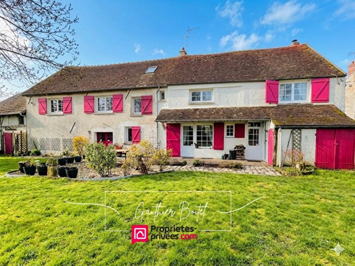 Maison à vendre - Coulommiers, Ville haute - 9 pièces - 5 chambres