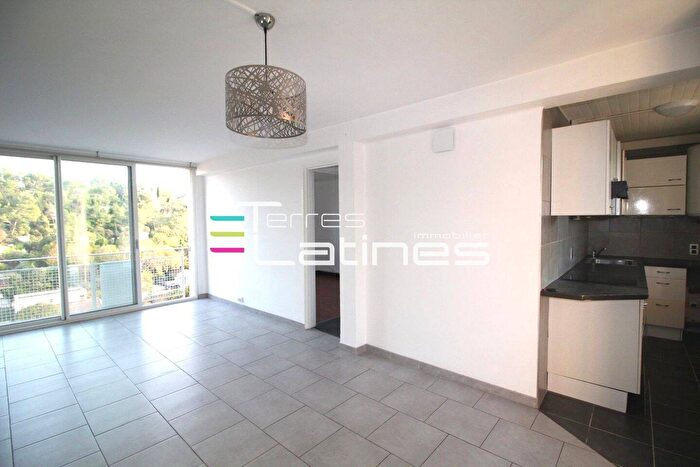 Camplanier, Nîmes : Appartement 2 pièces à louer