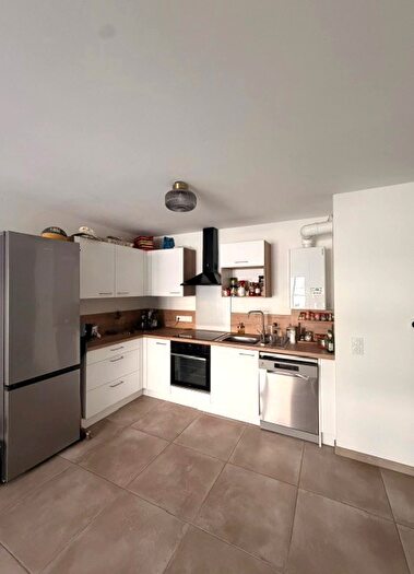 Appartement 3 pièces à louer à Saint-Martin-d'Hères, Bidal, Peri