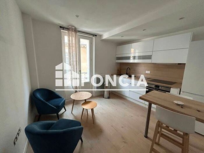 Appartement à louer - Allées Paul Riquet, Béziers - 3 pièces - 2 chambres