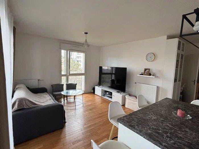 Appartement 4 pièces à louer - Plateau-Grèves-Europe-Gare du Stade-Fossés Jean, Colombes