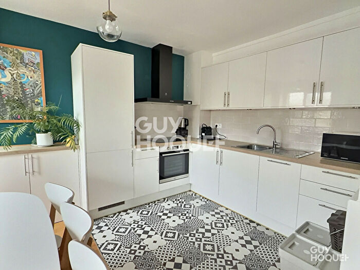 Appartement à louer - Meudon, Meudon la Forêt - 2 pièces - 1 chambre