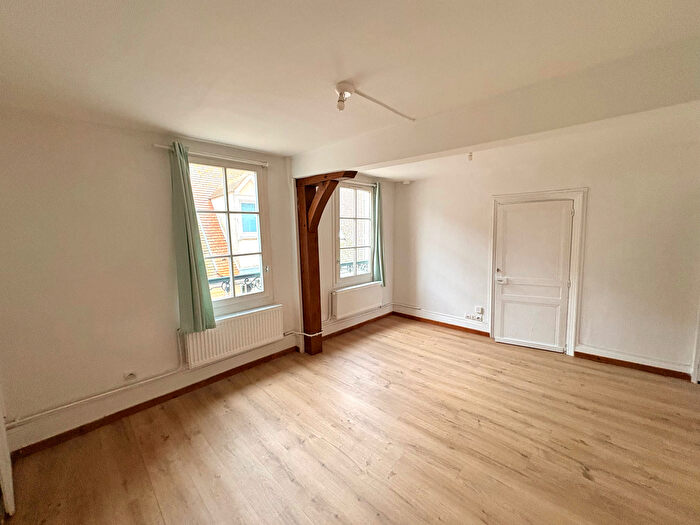 Appartement à louer - Chartres, Centre-ville - 2 pièces - 1 chambre