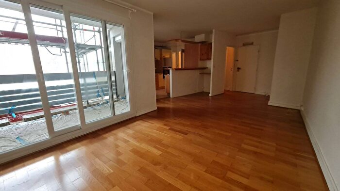 Appartement à louer - Gif-sur-Yvette - 3 pièces - 2 chambres