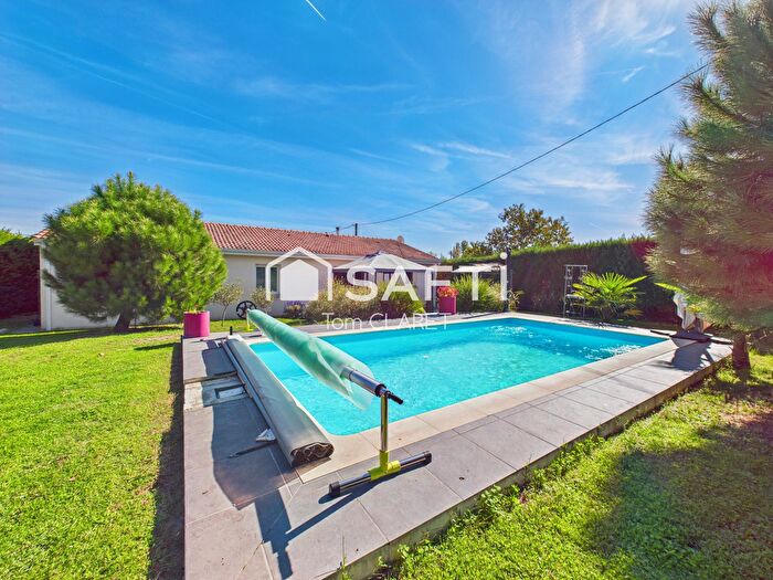 Maison à vendre - Marcenais - 5 pièces - 4 chambres