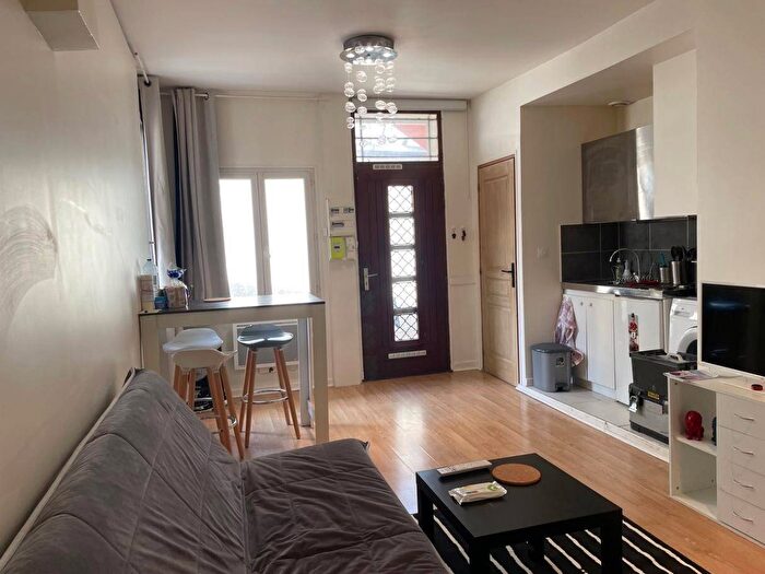 Appartement à louer - Bron - 1 pièce