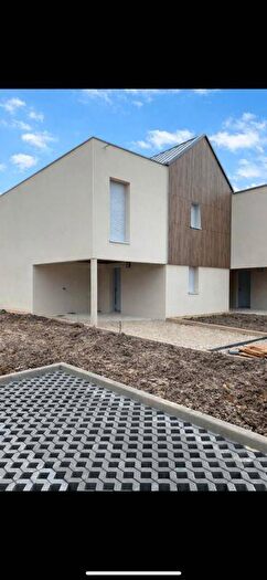 Maison à louer - Pont-Sainte-Marie - 4 pièces - 3 chambres