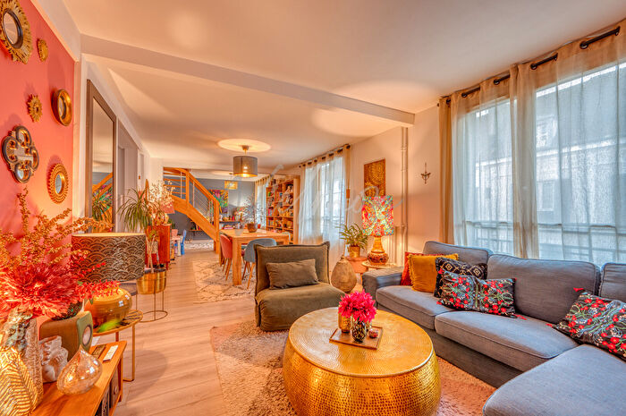 Appartement à vendre - Poissy, Centre-ville - 5 pièces - 4 chambres