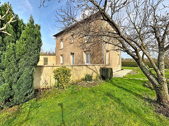 Maison 7 pièces à vendre à Villers-Bocage