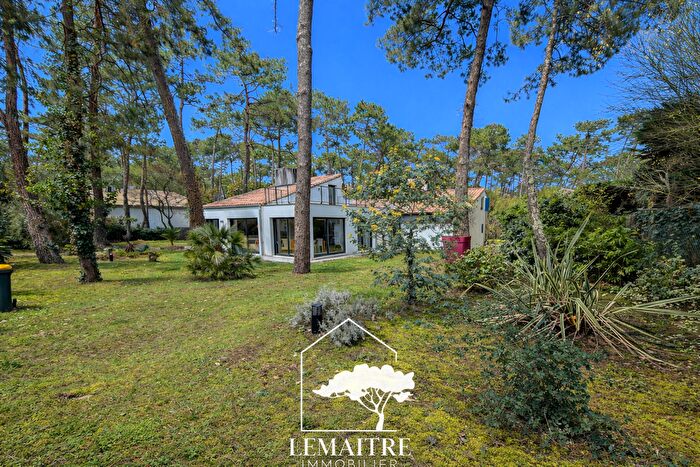 Maison à vendre - Les Mathes - 7 pièces - 5 chambres