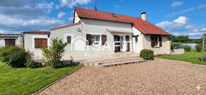 Maison 4 pièces à Belhomert-Guéhouville, à vendre