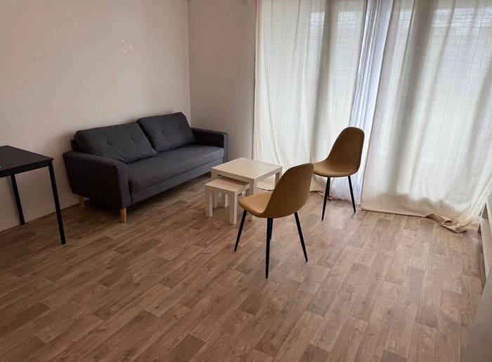 Casanova, Les Pavillons-sous-Bois : Appartement 3 pièces à louer
