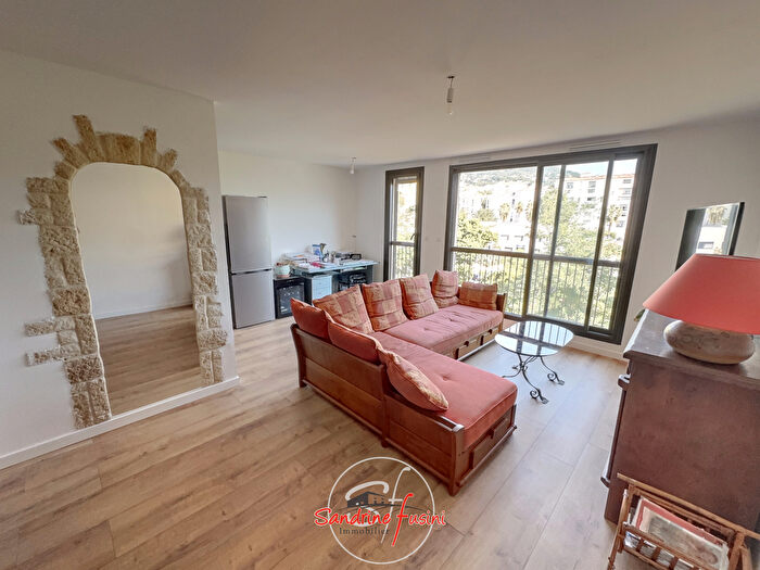 Appartement à vendre - Carros - 3 pièces - 2 chambres