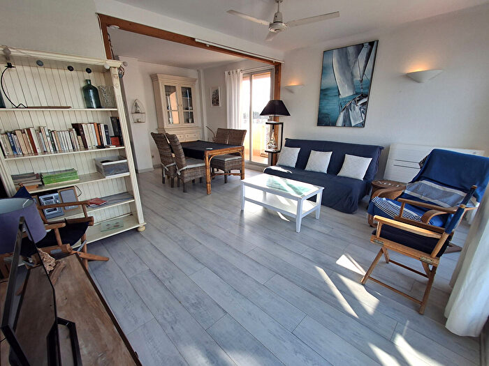 Appartement à vendre - Port-la-Nouvelle - 3 pièces - 2 chambres