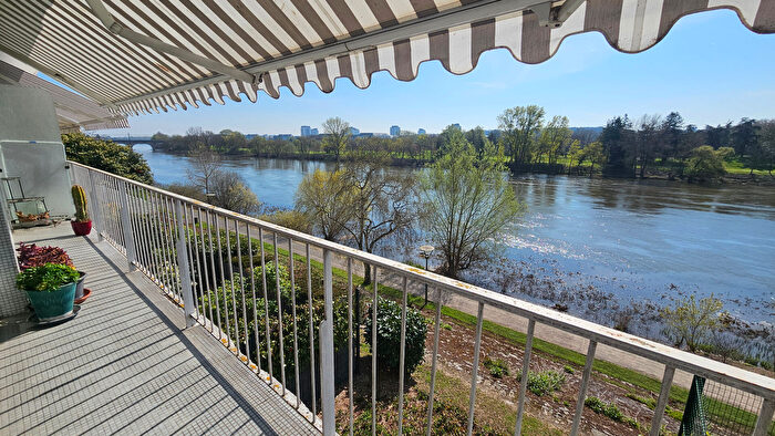 Appartement à vendre - Tours, Rives du Cher - 5 pièces - 3 chambres