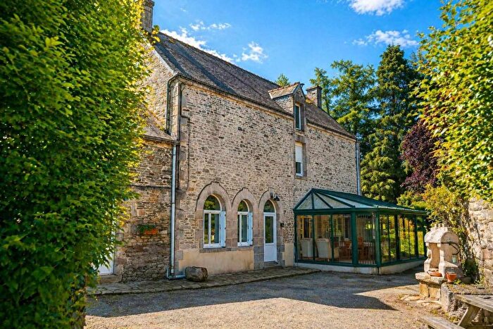 Maison 4 pièces à Pluméliau, à vendre