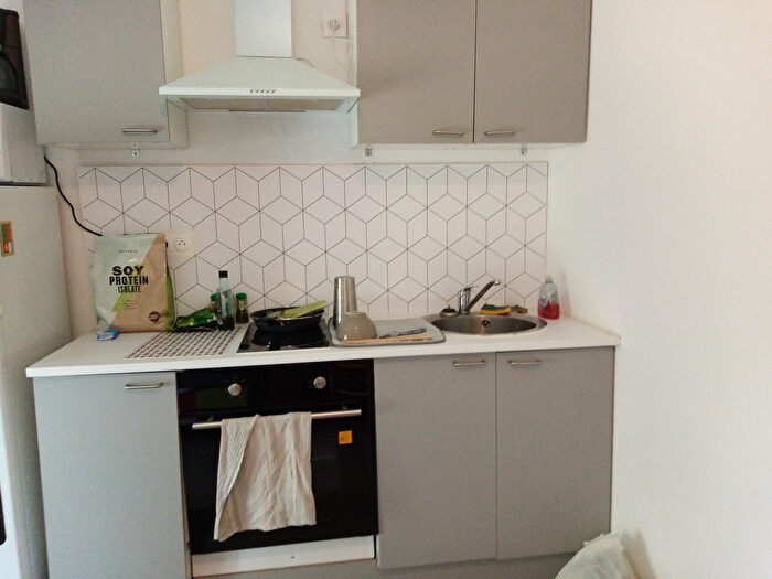 Rochechouart : Appartement 1 pièce à louer