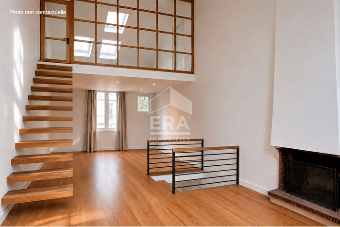 Maison 5 pièces à Paris 17ème, Batignolles, Cardinet, à vendre