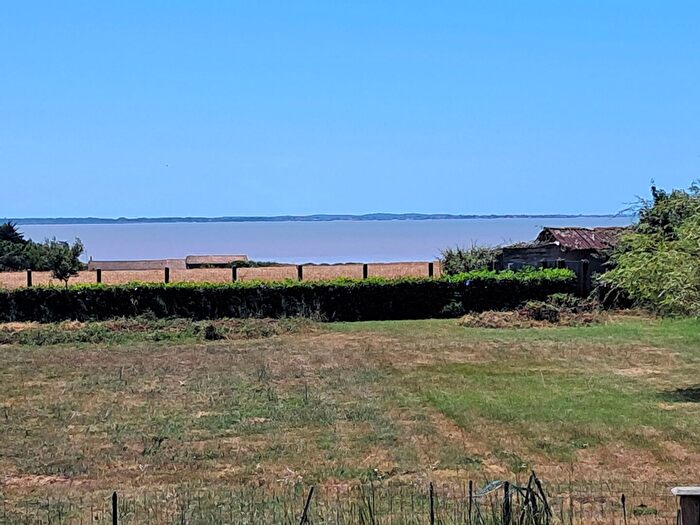 Maison 5 pièces à vendre à Port-des-Barques