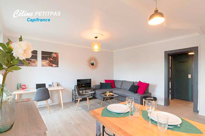 Appartement à vendre - Quartiers Centre, Saint-Hélier, Gare - 2 pièces - 1 chambre
