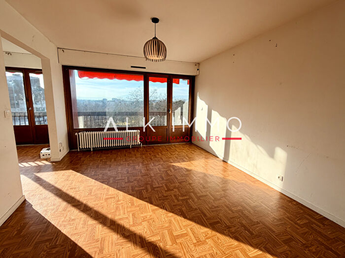 Appartement à vendre - Ambilly - 4 pièces - 2 chambres