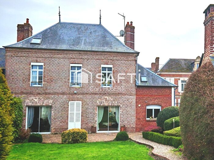 Maison à vendre - Oisemont - 10 pièces - 5 chambres