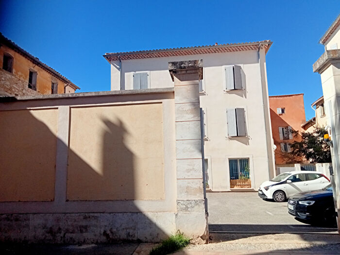Appartement 2 pièces à Carpentras, Coeur de Ville, à vendre