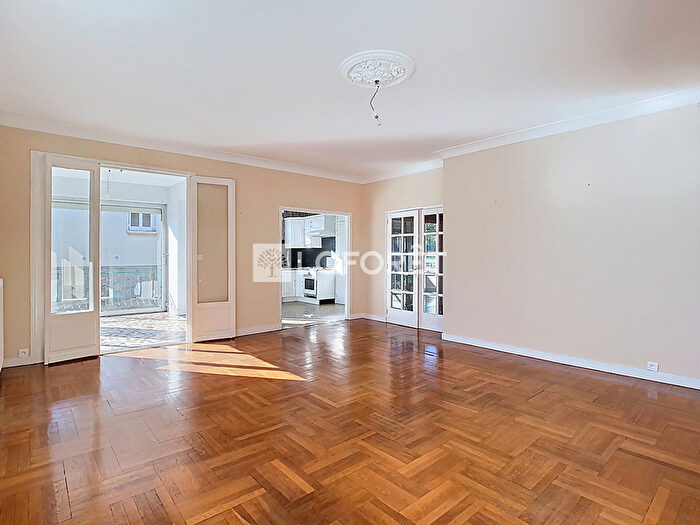 Maison à vendre - Limoges, Centre-ville, Hôtel de Ville, Emailleurs - 6 pièces - 4 chambres