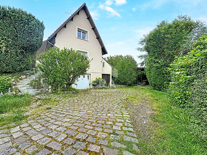 Brières-les-Scellés - Maison 5 pièces à vendre