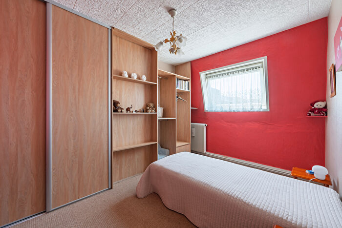 Lille, Fives : Maison 5 pièces à vendre