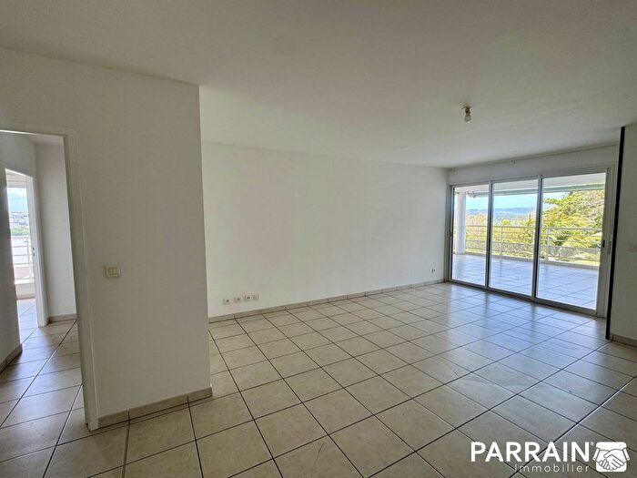 Fort-de-France - Appartement 4 pièces à louer