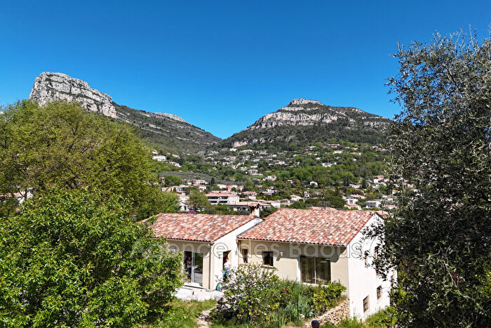 Maison 4 pièces à vendre à Saint-Jeannet