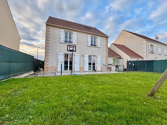 Maison à vendre - Neuilly-en-Thelle - 6 pièces - 4 chambres