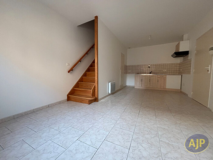 Appartement à louer - Castillon-la-Bataille - 4 pièces - 3 chambres