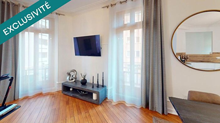 Appartement à vendre - Annemasse, Centre-ville - 3 pièces - 2 chambres