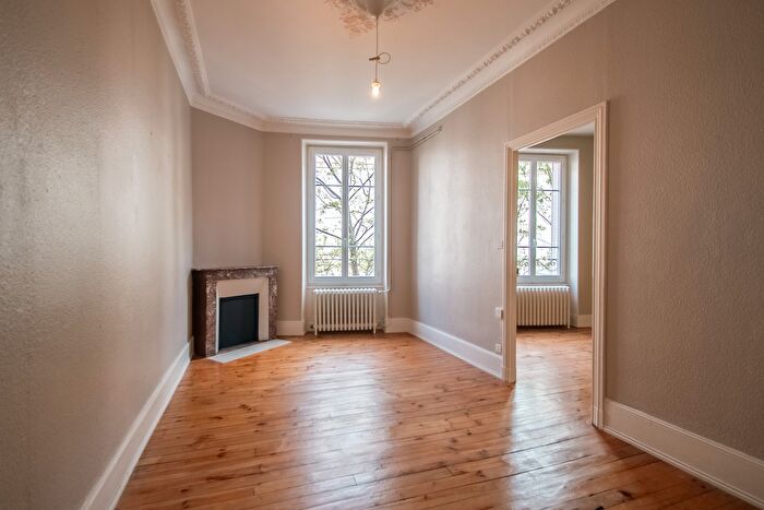 Appartement à vendre - Clermont-Ferrand, Delille, Cathédrale, La Gare - 4 pièces - 3 chambres