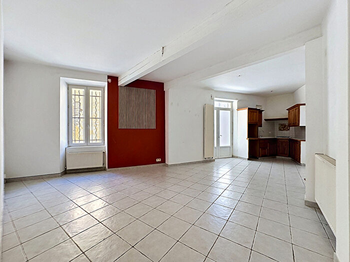 Maison 4 pièces à louer à Piolenc